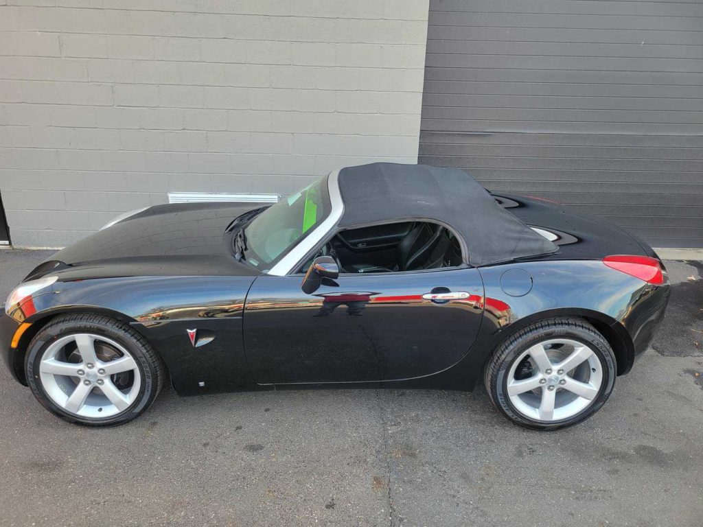 2006 Pontiac Solstice – Rally Sport Classics LLC